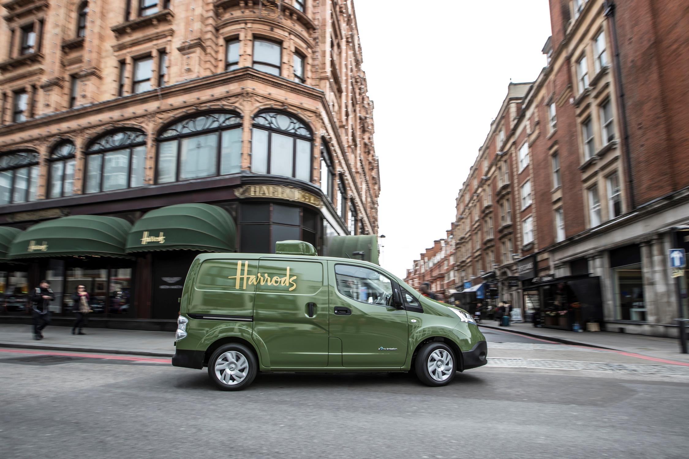 Harrods adds all-electric Nissan e-NV200 to their fleet – Autovolt Magazine
